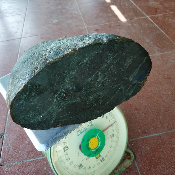 Jual BONGKAHAN BATU BLACK JADE - Kab. Aceh Barat - darma_gemstone ...