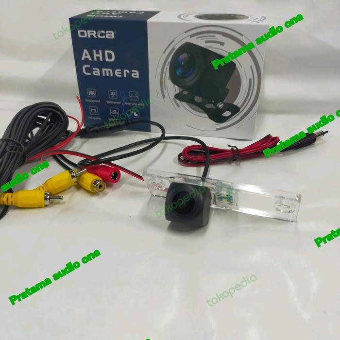 Jual Camera mundur Toyota Innova/Fortuner Orca AHD 720P soket Rca ...