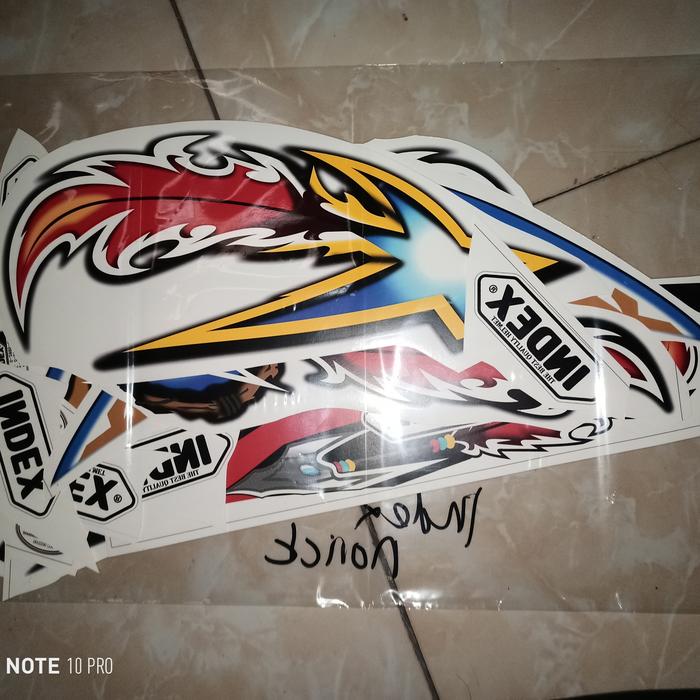 Jual water decal helm index motif norick abe - Kab. Blitar ...
