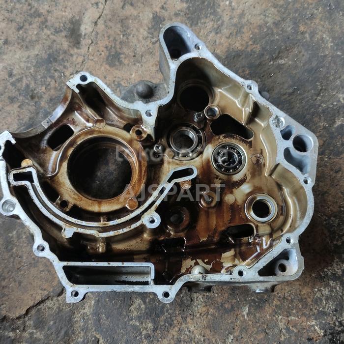 Jual original crankcase kalter kanan yamaha jupiter mx 135 old lama ...