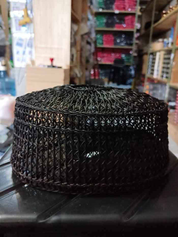Jual Peci Rotan Kalimantan / Peci Rotan / Peci Akar Rotan /Kopiah ...