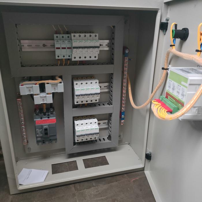 Jual panel sdp pembagi distribusi 50a schneider mcb ik60n ezc - Jakarta ...