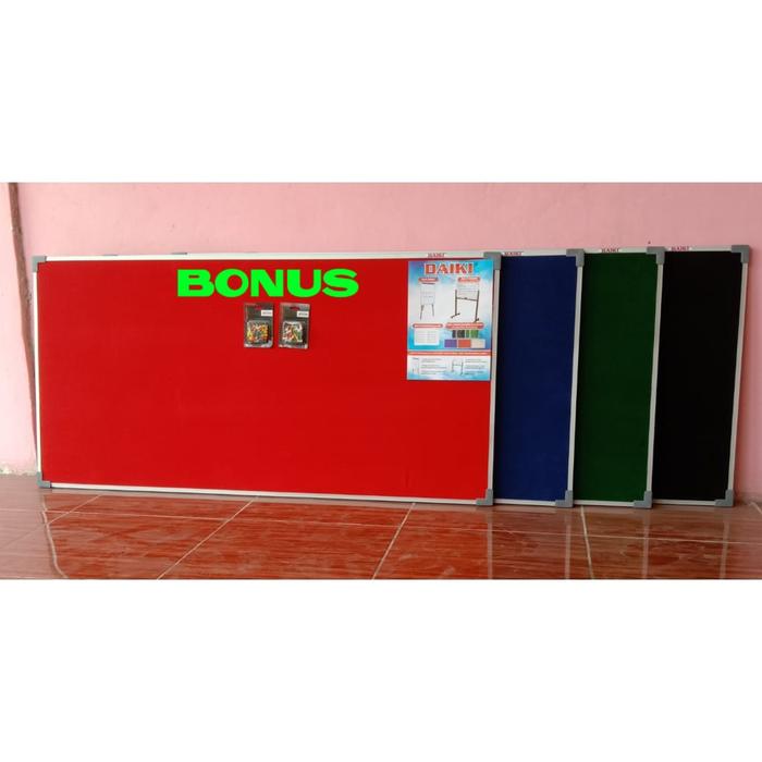 Jual Papan tulis softboard/Cork board DAIKI bludru merah gantung 40 x ...