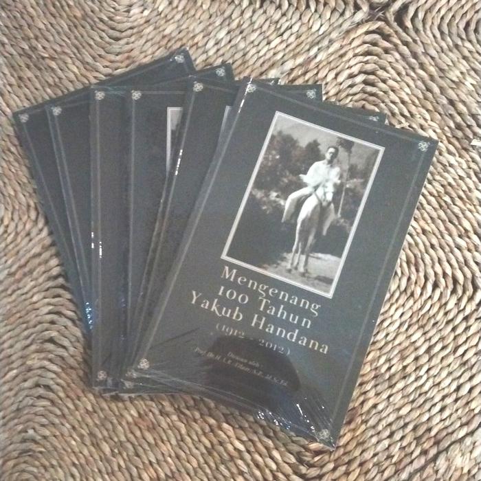Jual Buku Mengenang 100 Tahun Yakub Handana (1912-2012) - Jakarta Pusat ... Jual Buku Mengenang 100 Tahun Yakub Handana (1912-2012) - Jakarta Pusat ...