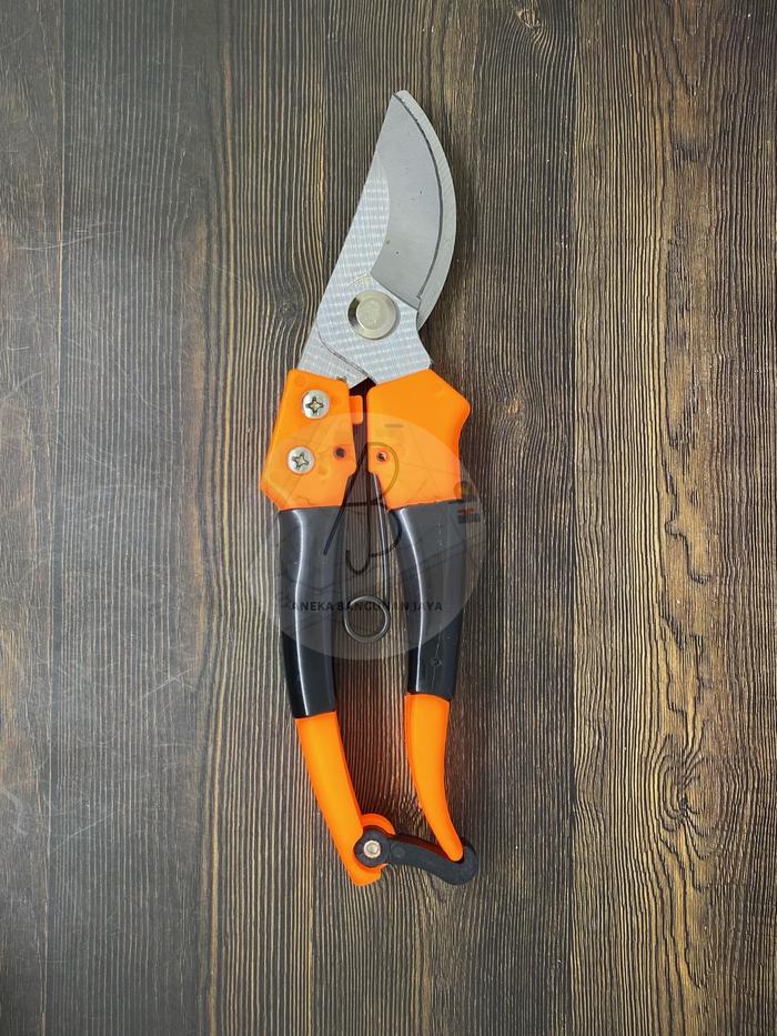 Jual Gunting Dahan / Alat Pemotong Tanaman / Gunting Ranting - Jakarta ...