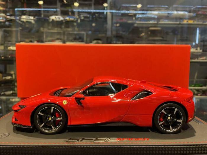 Jual 1/18 BBR MODEL FERRARI SF90 SPIDER CLOSE ROOF RED DIECAST NO ...