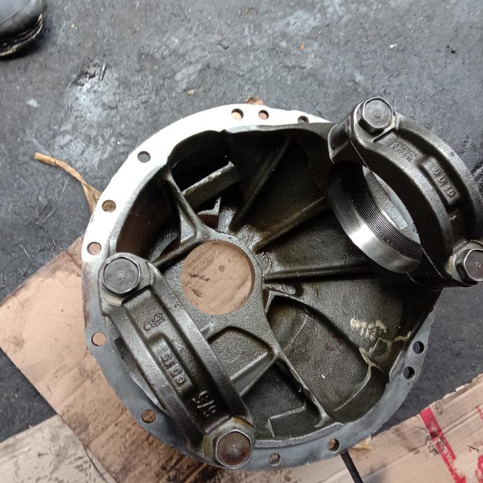 Jual CARRIER KIT RR DIFF / HOUSING GARDAN MC870617 CANTER - Jakarta ...