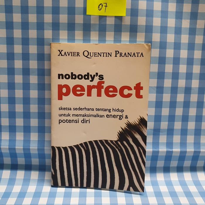 Jual BUKU NOBODY'S PERFECT SKETSA SEDERHANA TENTANG HIDUP UNTUK ...