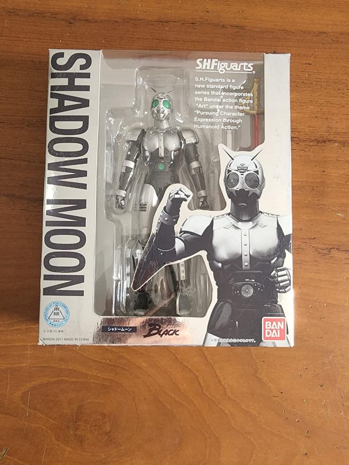 Jual Bandai SHF Kamen Rider Shadow Moon First Release (Old Version ...
