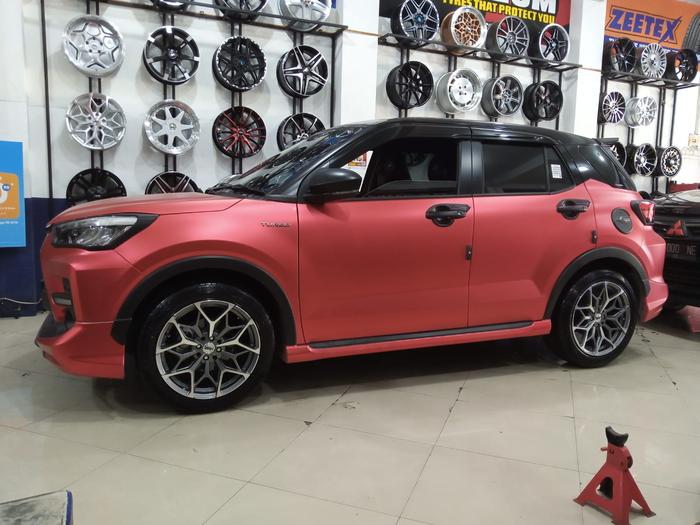 Jual modifikasi velg racing raize pakai velg hsr ring 17 myth 01 - Kota ...