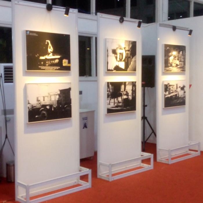 Jual photo booth partisi r8 - Kota Tangerang - partisi pameran roy ...