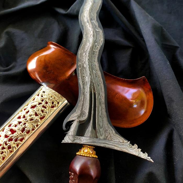 Jual Keris Sangkelat Corok PB X Luk 13 Pamor Pedaringan Kebak - Kab ...