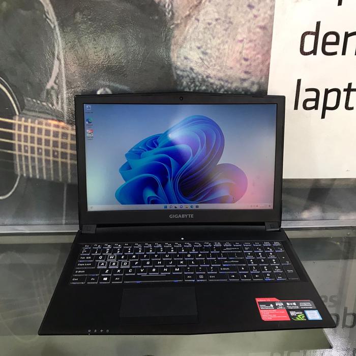 Jual GIGABYTE SABRE 15 | Core i7-8750H 16gb 256gb + 1000gb Gtx 1060 6gb ...