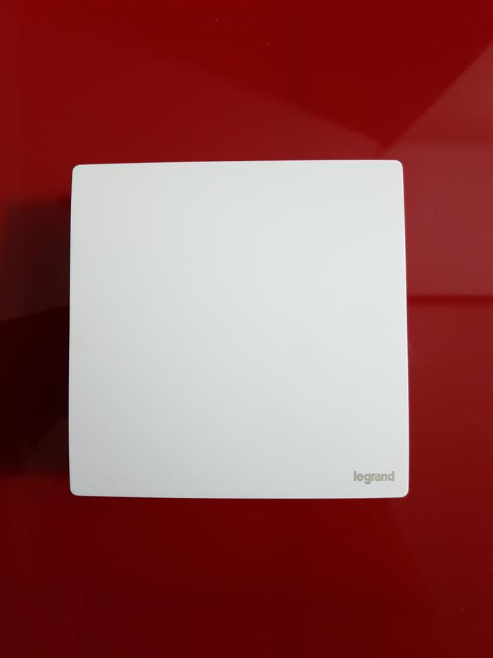Jual Saklar Engkel Putih Mallia Sense Legrand 281000MW - Kota Bandung ...