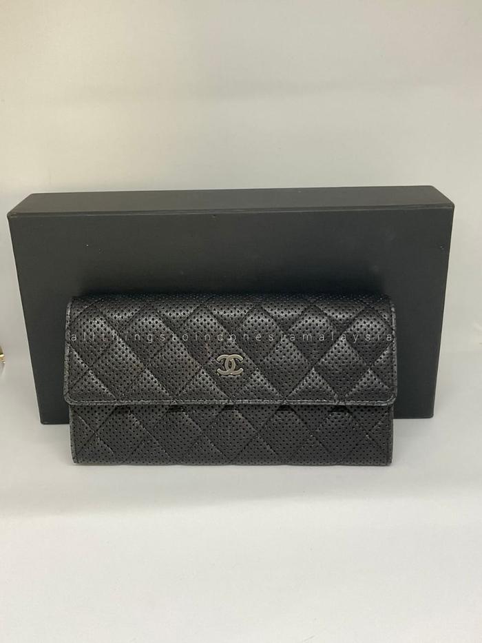 Jual Original 100% Dompet Chanel with box - Jakarta Selatan - All ...
