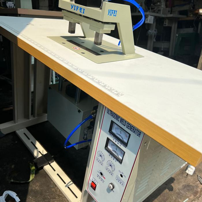 Jual Mesin Welding Ultrasonic 2 Kepala/Welding tali tas spunbond/Press ...