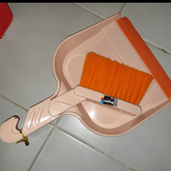 Jual Sapu Mobil Mini Serok Nagata 641 Plastik Pengki Dust Pan Meja ...