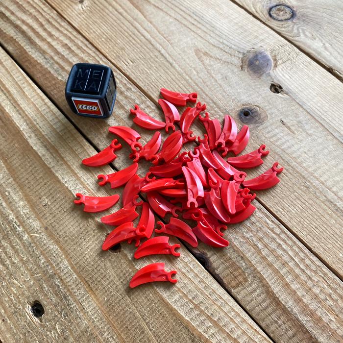 Jual Lego Part Red Barb / Claw / Horn / Tooth w/ Clip No 16770 - Kota ...
