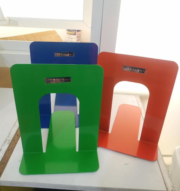 Jual Penahan Buku Standing Book Lion No.7/ Stand Book - Kota Surabaya ...