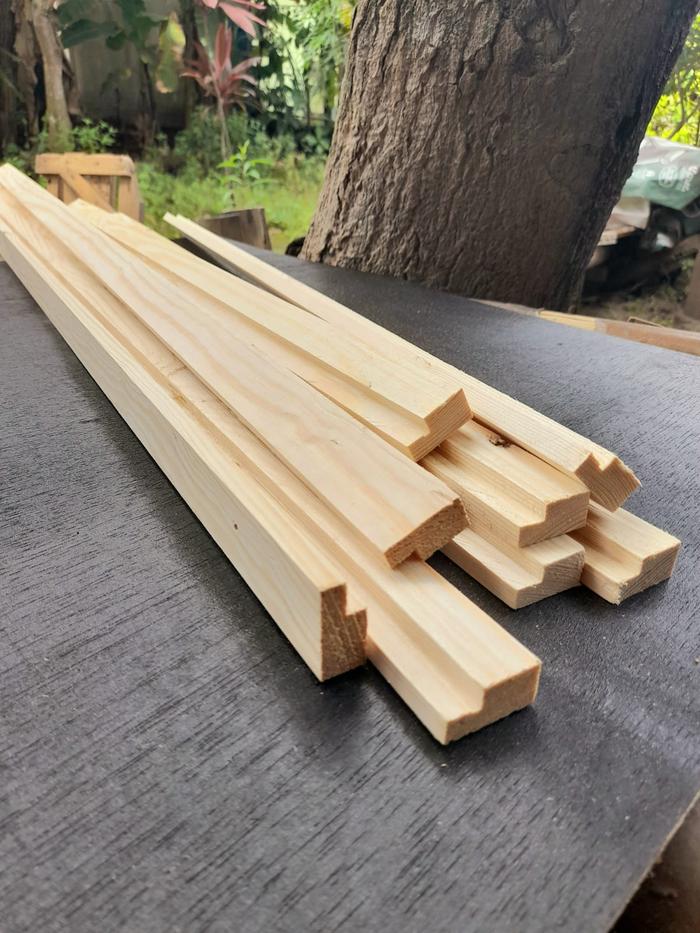 Jual bahan kayu frame pigura poster bingkai - Kab. Sleman - DNA ...