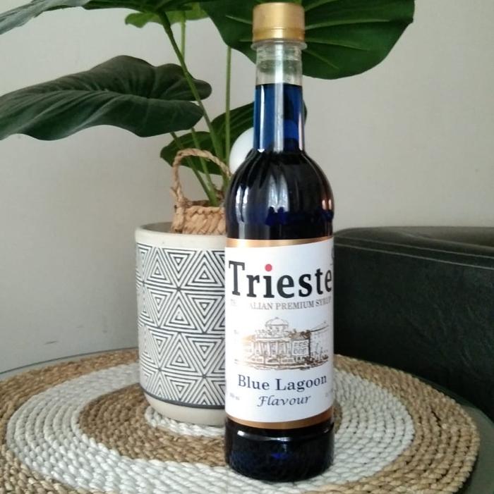 Jual Syrup Trieste Blue Lagoon Flavour (dulu Blue Curacao) - Jakarta ...