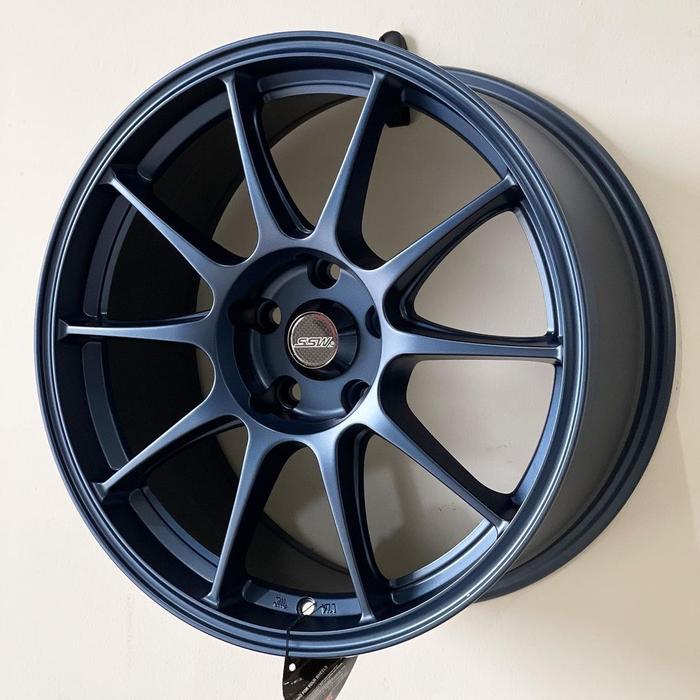 Jual velg mobil r18 Innova Reborn Venturer Zenix Velg racing 18 TC105N SSW - Kota Bekasi - Toko ...