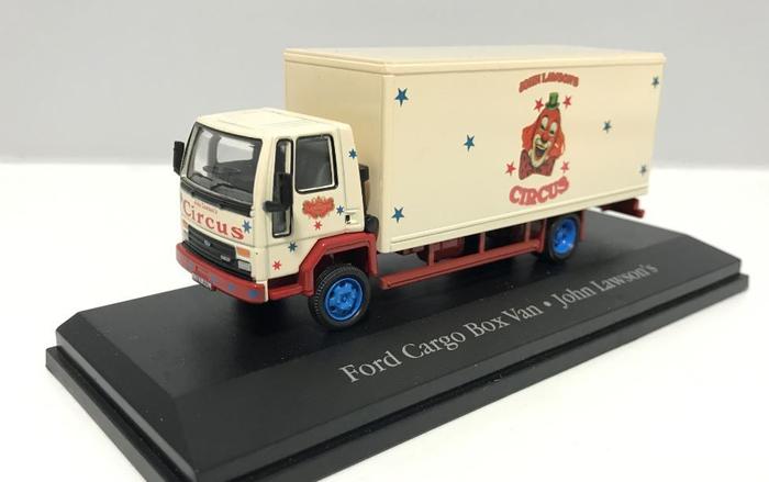 Jual Atlas 1/76 Ford Cargo Truck, Box Van John Lawson`s Circus ...