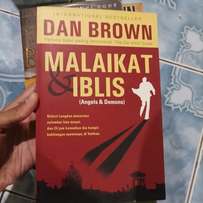 Jual Original Malaikat dan Iblis Angels and Demons Dan Brown Ukuran Besar - Kab. Demak - Lumpia ...
