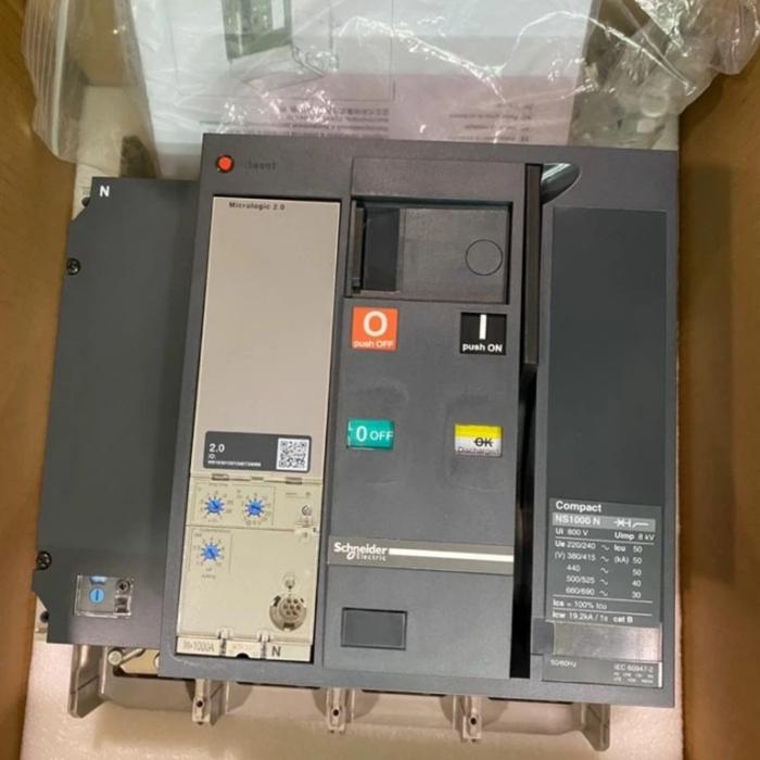 Jual MCCB Schneider 800A 4P NS800N Komplit Motorized Original - Jakarta ...