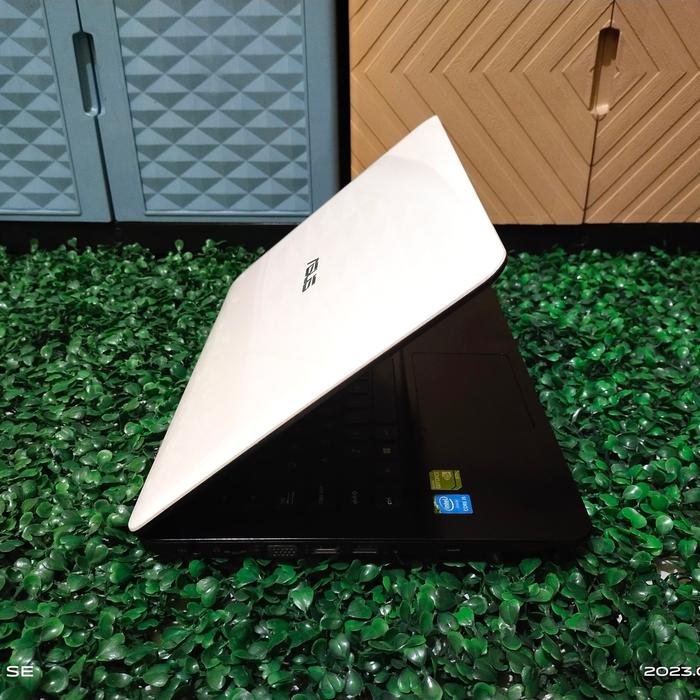 Jual Asus X455LF core i5 gen 5 slim 6/120/500 - Kab. Deli Serdang - Al ...