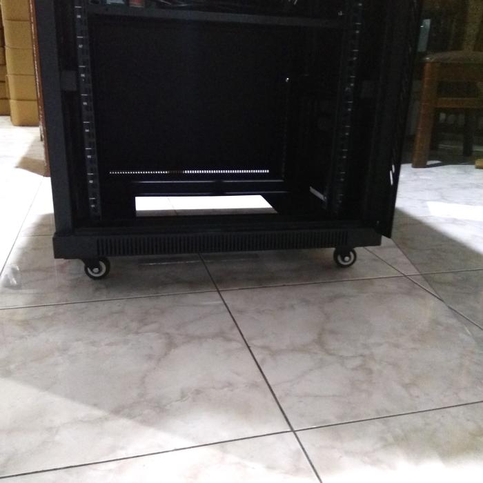 Jual Rack Server / Wallmount Close Rack 20 U (roda) Di Seller Kingyo ...