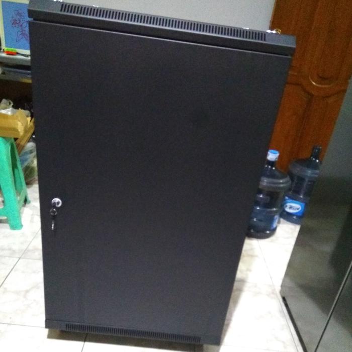 Jual Rack Server / Wallmount Close Rack 20 U (roda) Di Seller Kingyo ...