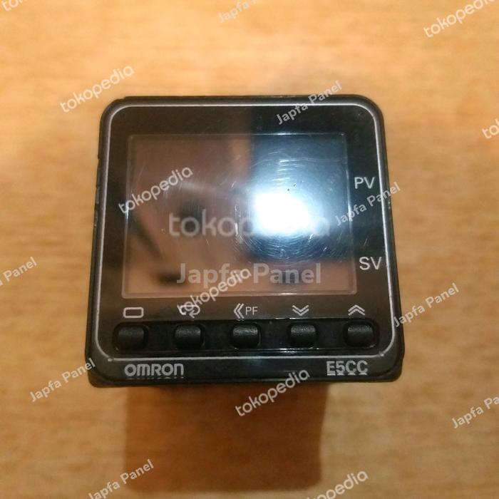 Jual Digital Controller Omron E5CC-QX2ASM-800 100-240VAC Original - Jakarta Pusat - Japfa Panel ...
