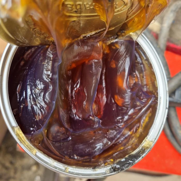 Jual OLI GEMUK UNTUK MESIN BOR BOBOK GREASE MESIN BOR BOBOK OLI PELUMAS ...