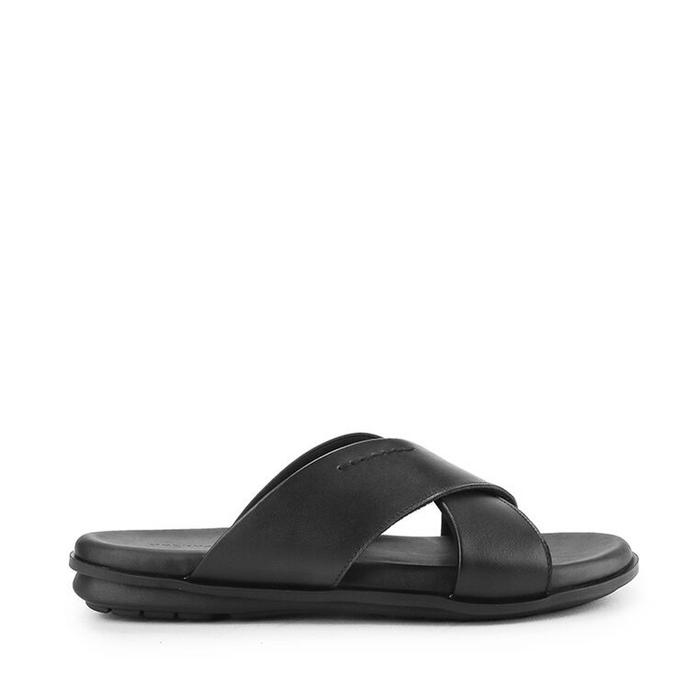 Jual OBERMAIN - SANDAL SLIDE PRIA ORIGINAL - Elvern Garie - Jakarta ...