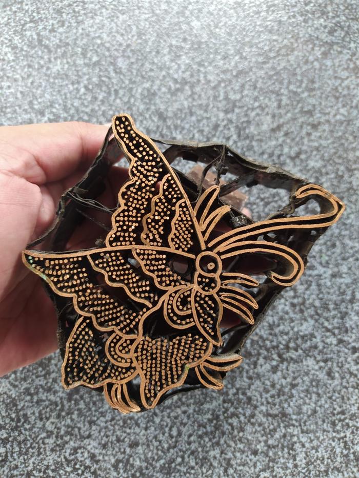 Jual Alat cap batik Bahan tembaga dan besi Motif kupu Bisa untuk hiasan ...