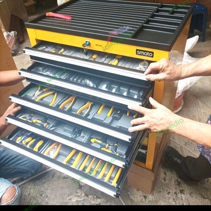 Jual Lemari Cabinet Tool box 7 Laci + Alat Pertukangan Lengkap isi 221pcs - Jakarta Utara ...
