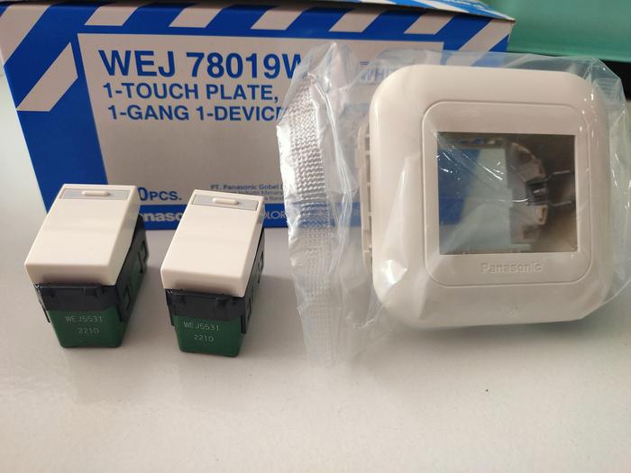 Jual PANASONIC SAKLAR SERI GANDA DOUBEL WEJ78029 + WEJ5531 WIDE SERIES ...