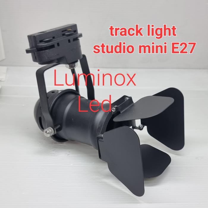 Jual lampu studio mini e27 / spotlight track light studio E27 kosongan ...