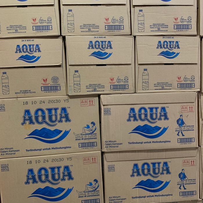 Jual Aqua botol 600ml 1 dus isi 24 botol / air minum / air mineral ...