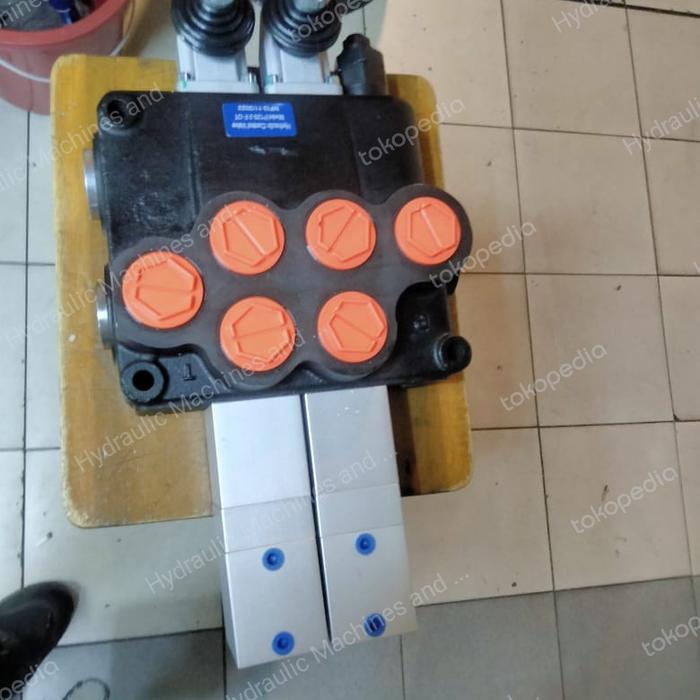 Jual Hand Valve P120-2 G1 / hand Valve 120lpm 2 tuas Pneumatic control ...