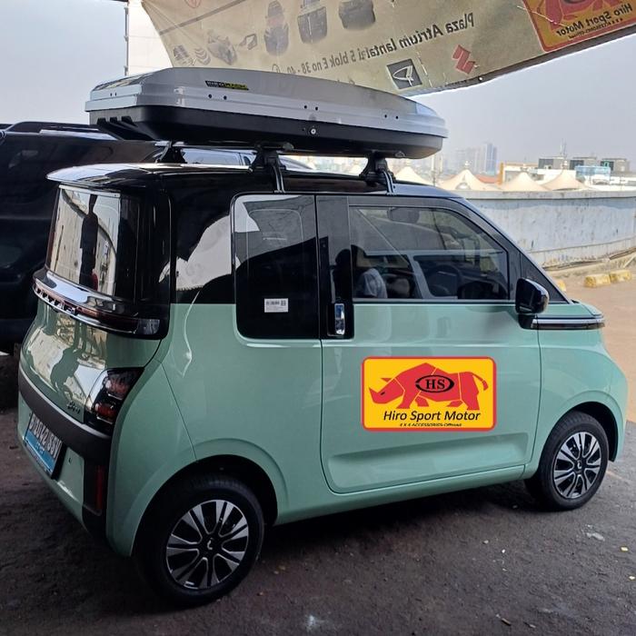 Jual paket roof box adventure slim dan cross bar otorack wuling air ev ...