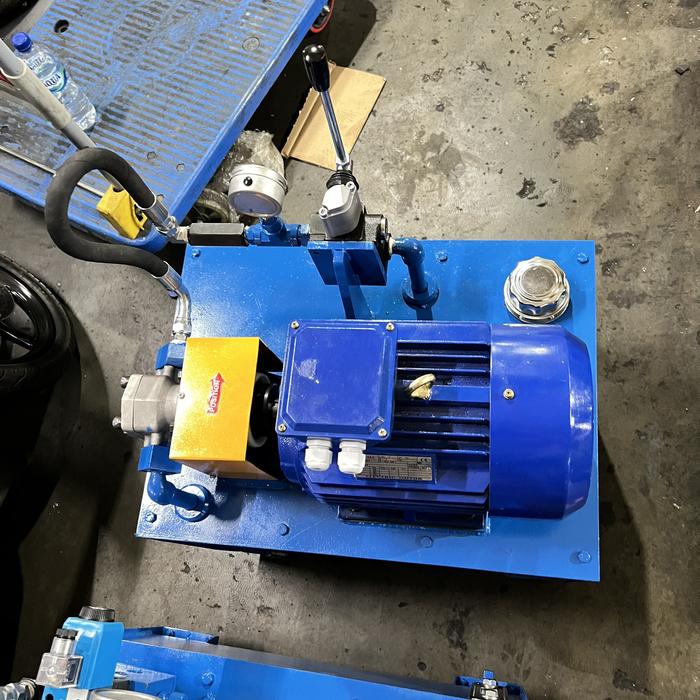 Jual HYDRAULIC POWER PACK 40 LITER MANUAL CONTROL DOUBLE ACTING ...