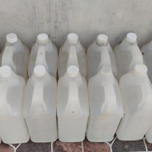 Jual Jirigen dirigen jerigen galon isi 5L bekas sabun plastik tebal ...