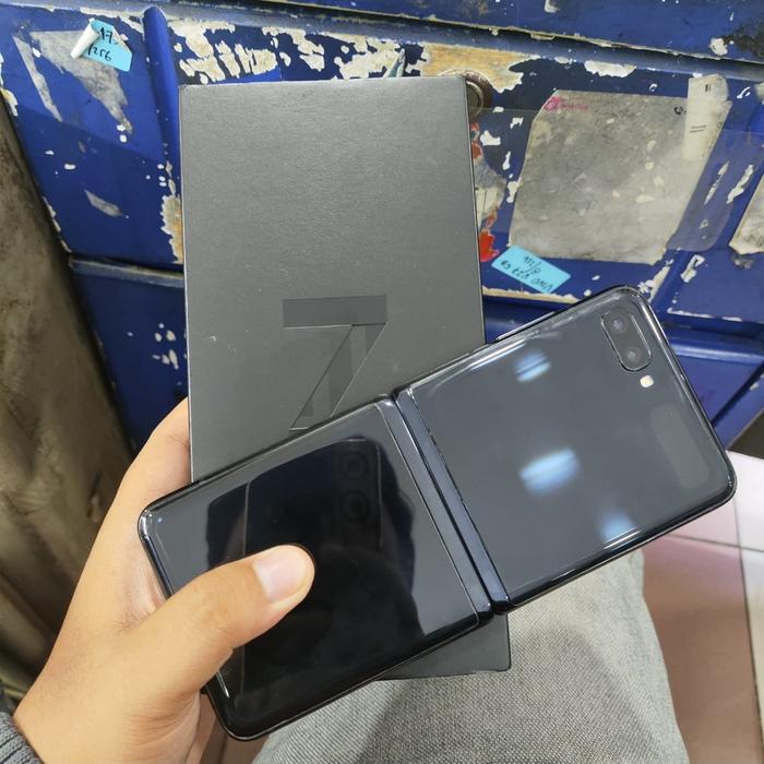 Jual Samsung z flip 1 ram 8/256 fullset resmi termurah - Kota Bekasi ...