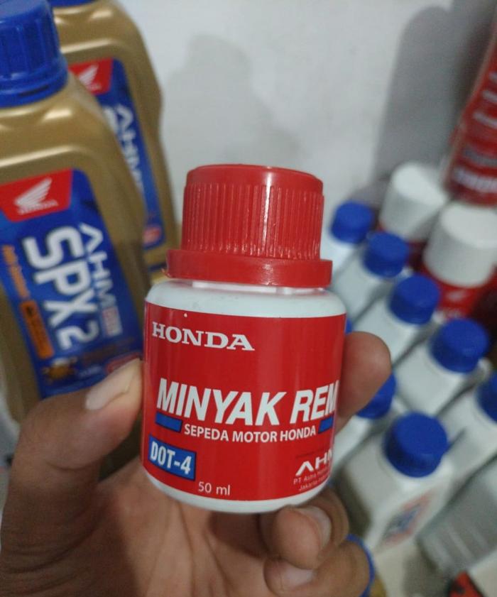 Jual MINYAK REM DOT3 DOT4 HBF50ML BRAKE FLUID ORIGINAL ASLI AHM HONDA - Jakarta Barat ...