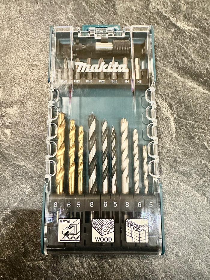 Jual mata bor set + obeng makita D-77207 - Jakarta Barat - pasar tehnik ...