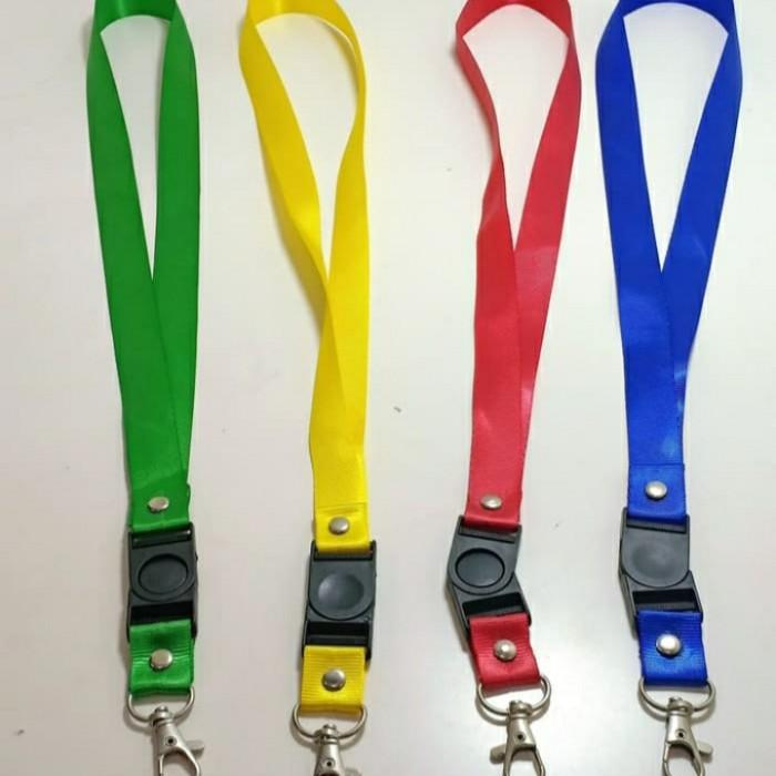 Jual Cetak Name tag Panitia Plastik dan Tali / Cetak Paket Name Tag ...