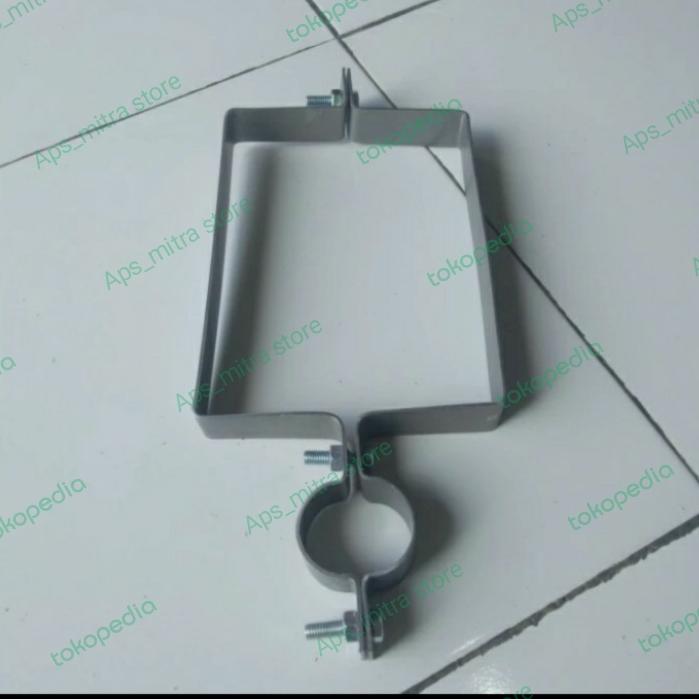 Jual klem tiang kotak 15cm x 20cm .pipa lampu 1,5inch - Jakarta Pusat ...