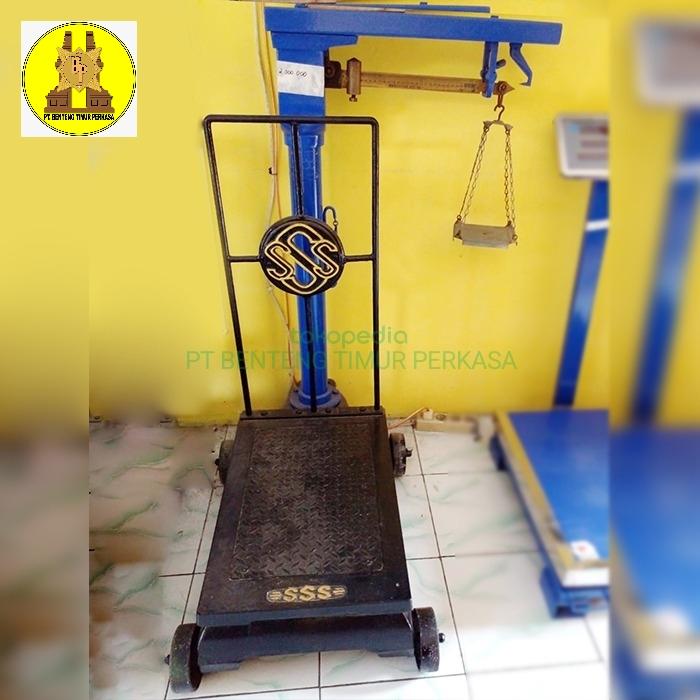 Jual timbangan duduk kap 300kg ada roda+pagar platfom bordes - Kota ...